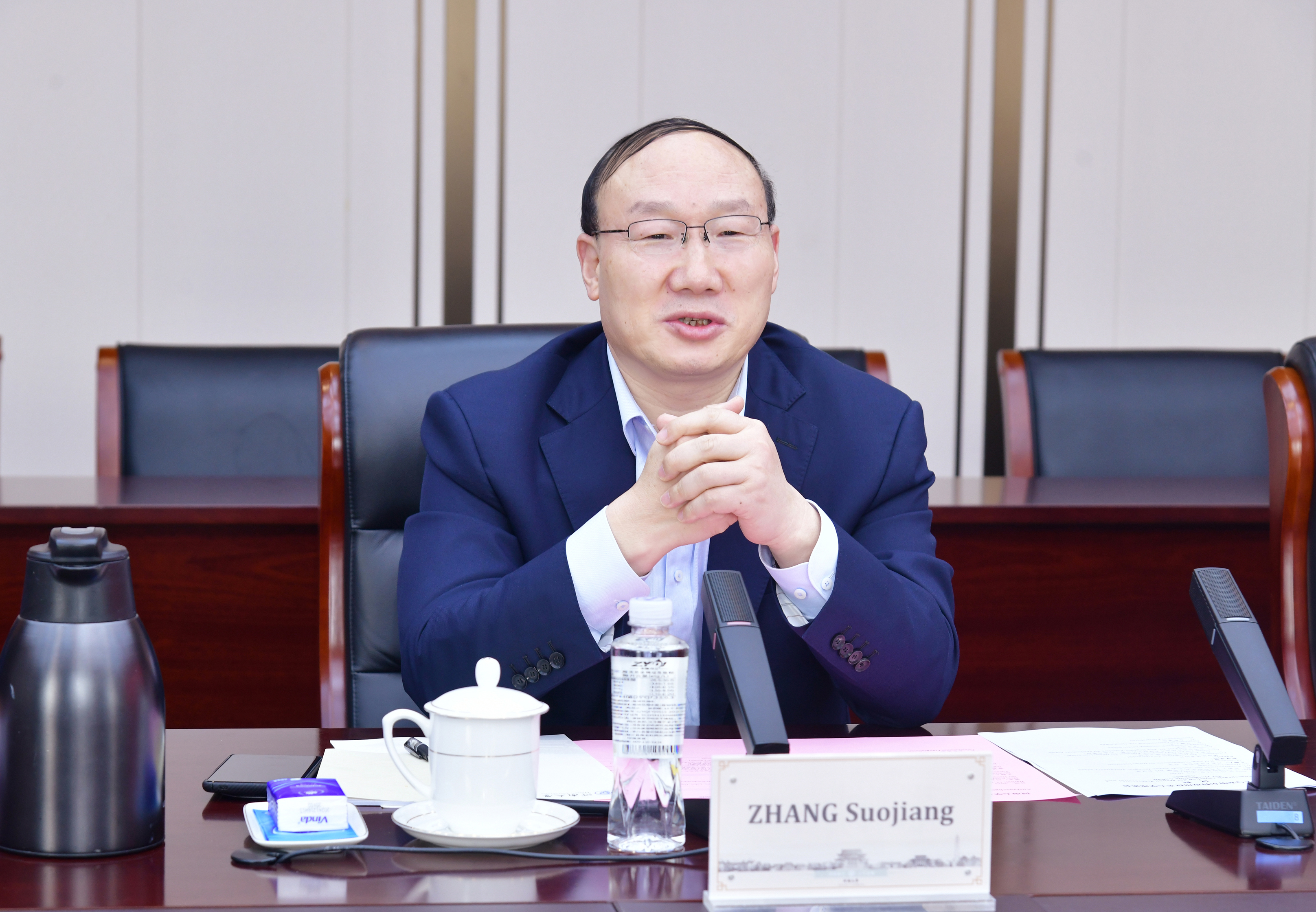 德国安哈尔特应用技术大学校长约尔格·巴格丹一行访问我校-河南大学新闻网